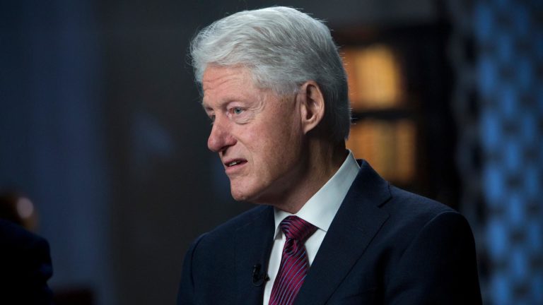 Bill Clinton side view – Akullian Creative